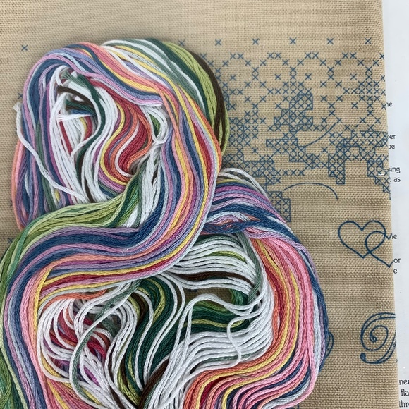 Dimensions | Other | New 992 Dimension Stamped Cross Stitch Kit Two ...